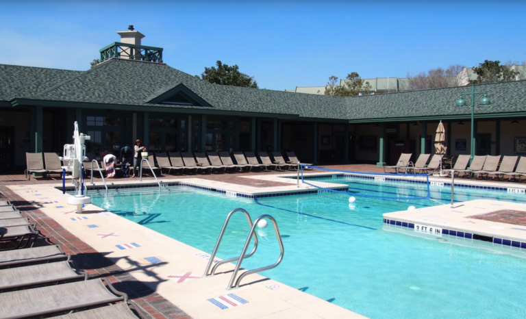 Hilton Head Pool – Book DVC Rental Brokers - Disney Vacation Club Rentals
